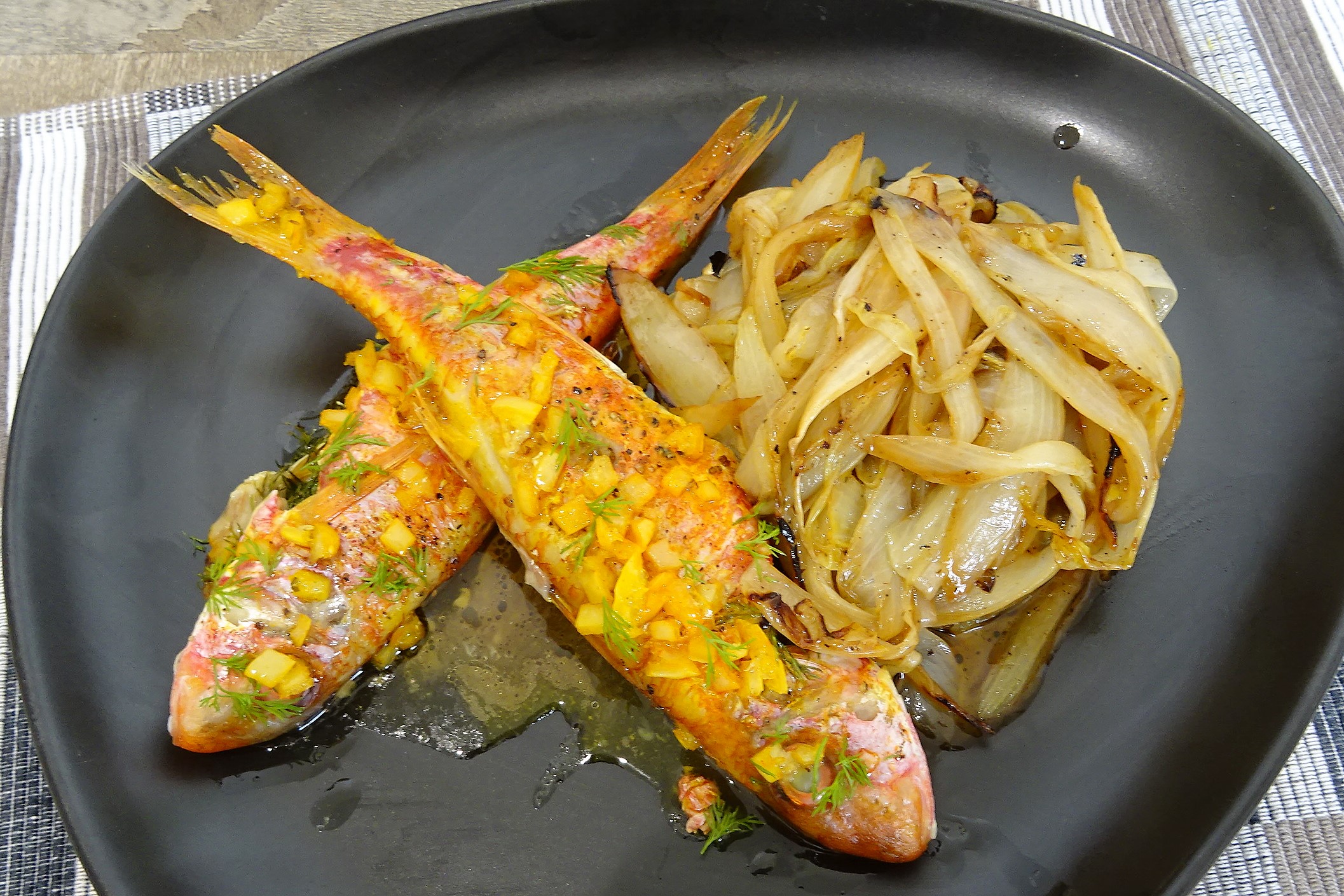 Rougets marinés à l'aneth - La recette facile par Toqués 2 Cuisine