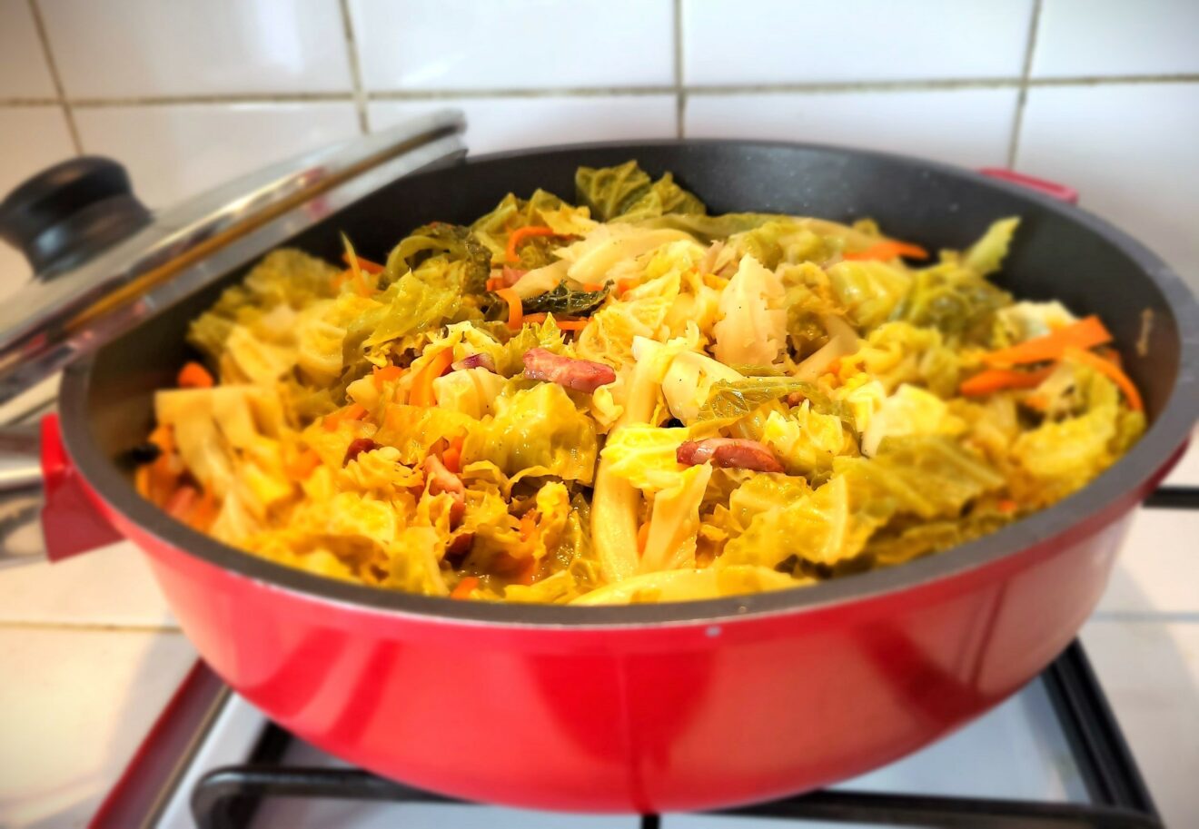 Chou vert au cidre - La recette facile par Toqués 2 Cuisine
